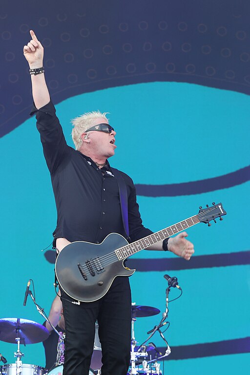 The Offspring: Breaking Boundaries in Punk Rock Music - TopTuneTales